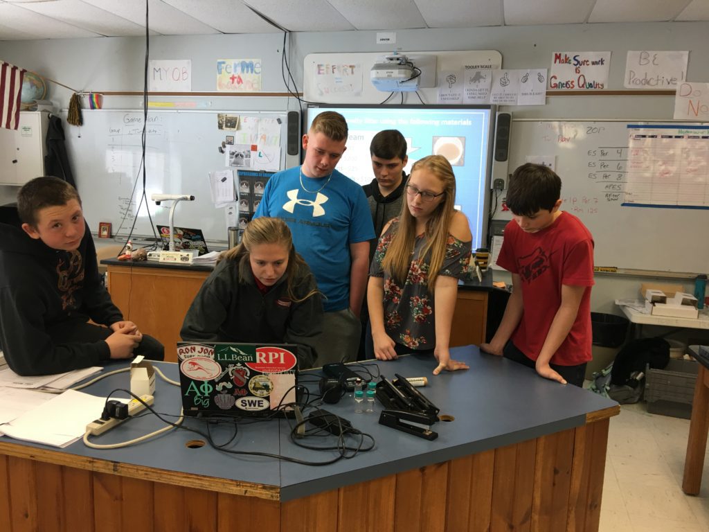 STEM Activities with RPI Engineering Ambassadors | Berlin Central ...